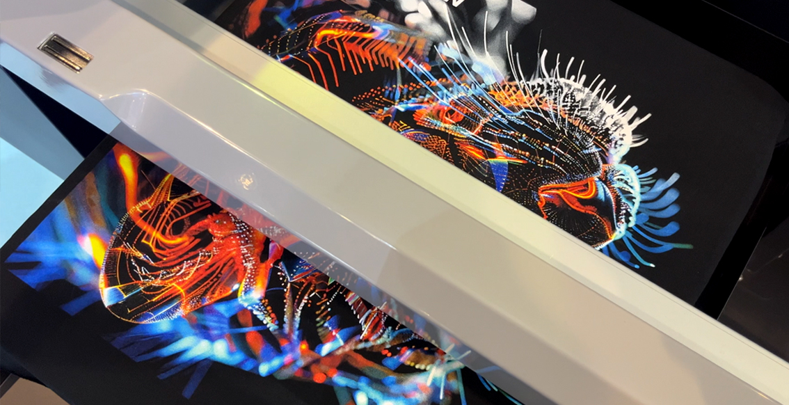 Does the digital garment printer support custom pattern designs? - Novi